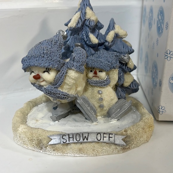 Snow Buddies | Holiday | Snow Buddies Show Off Snowman Sledding Sparkle ...